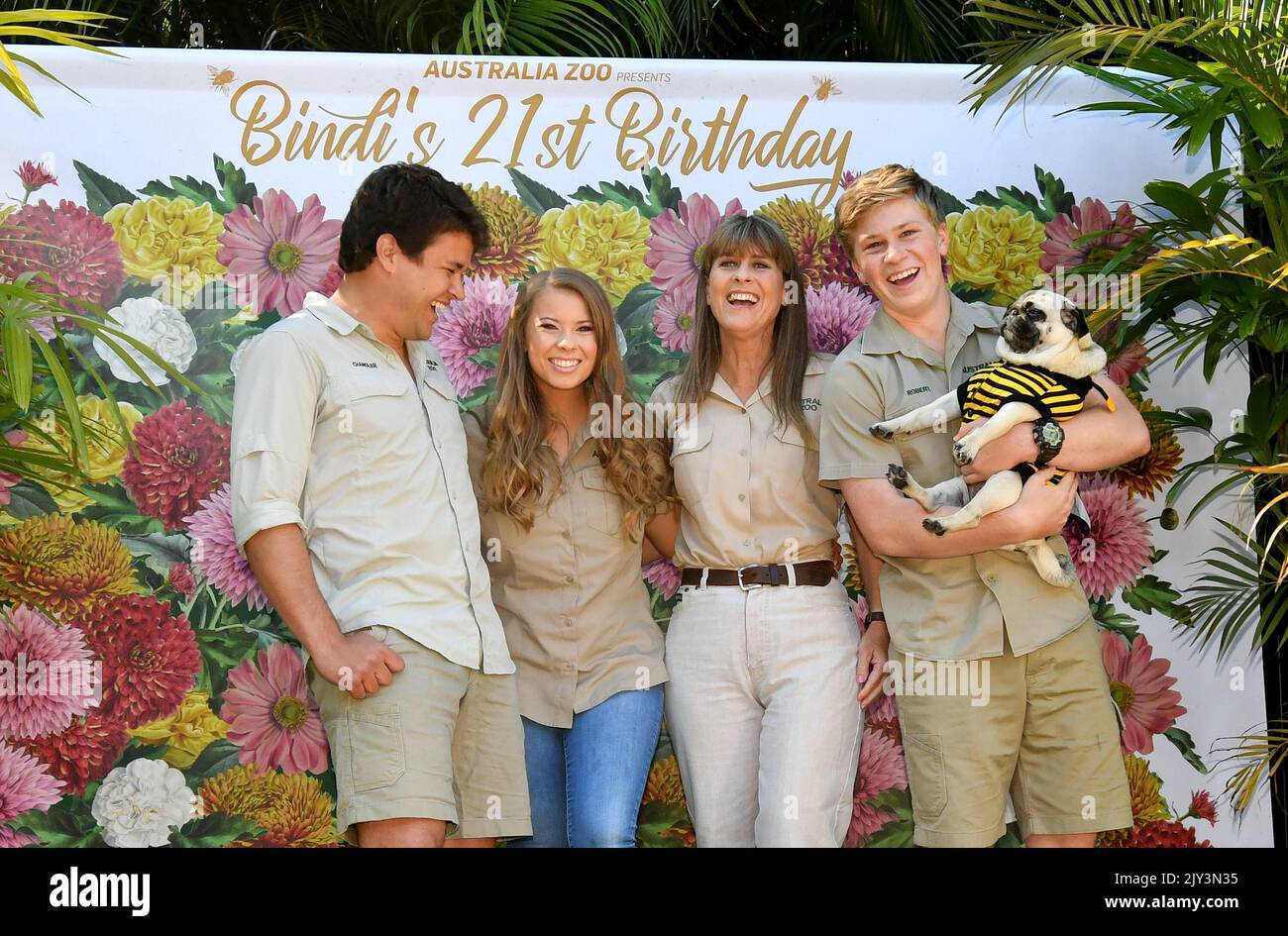 (Left to right) Chandler Powell, Bindi Irwin, Terri Irwin and Robert ...