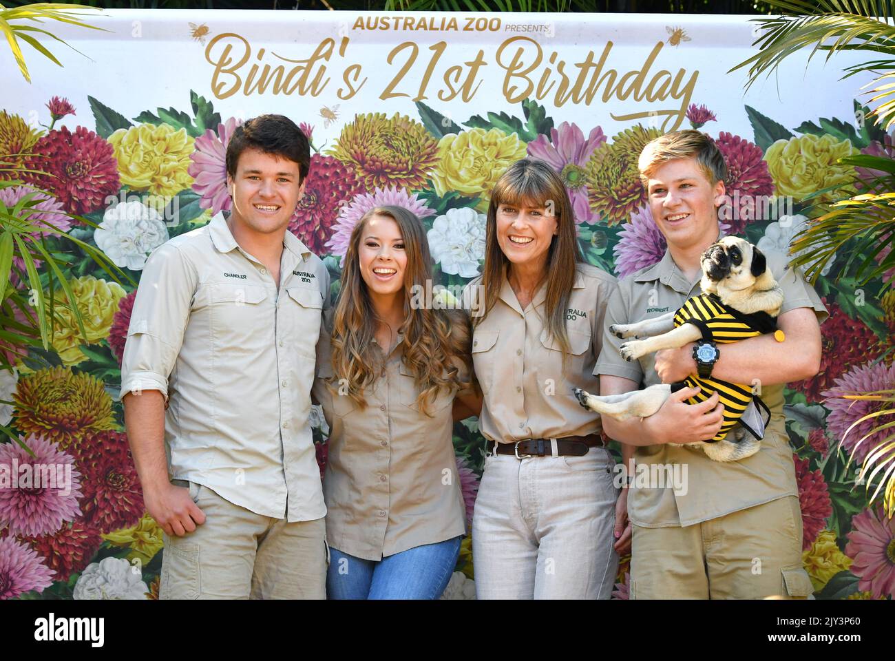 (Left to right) Chandler Powell, Bindi Irwin, Terri Irwin and Robert ...