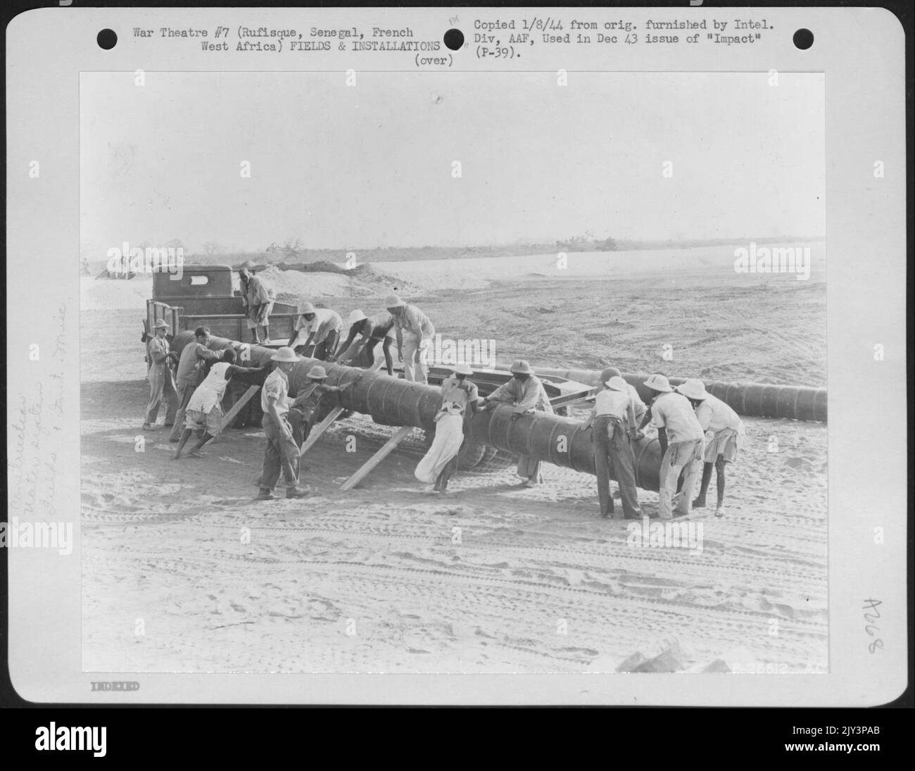 Ingenious makeshift for water pipes is assembled at Rufisque out of ...