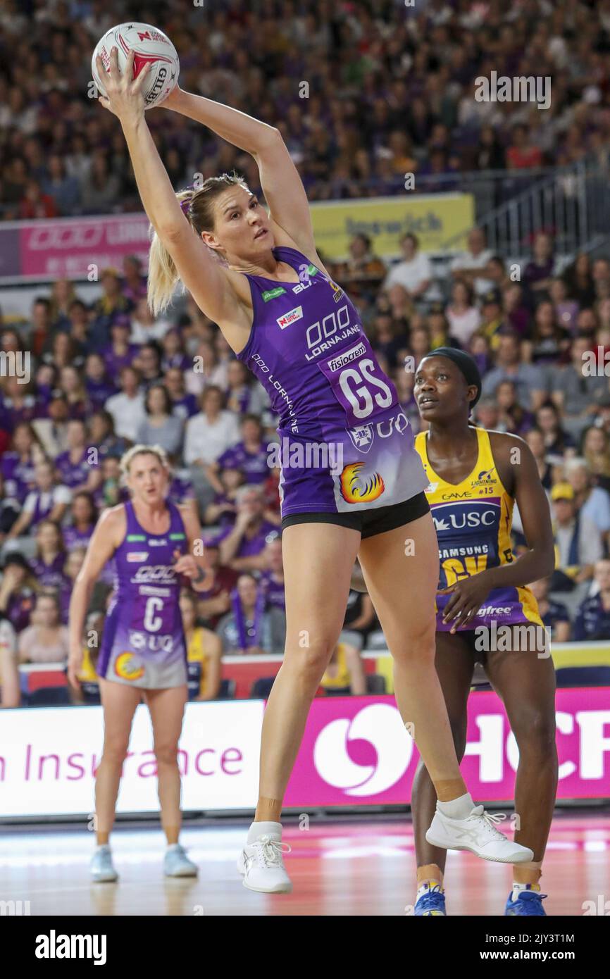 Lenize Potgieter of the Firebirds with the ball during the Round 10 ...