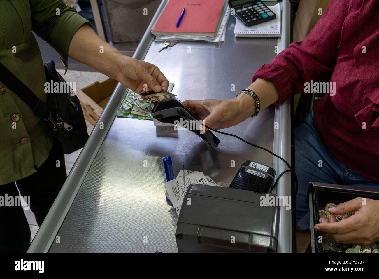 Inflation rate 1 one year hi-res stock photography and images - Alamy