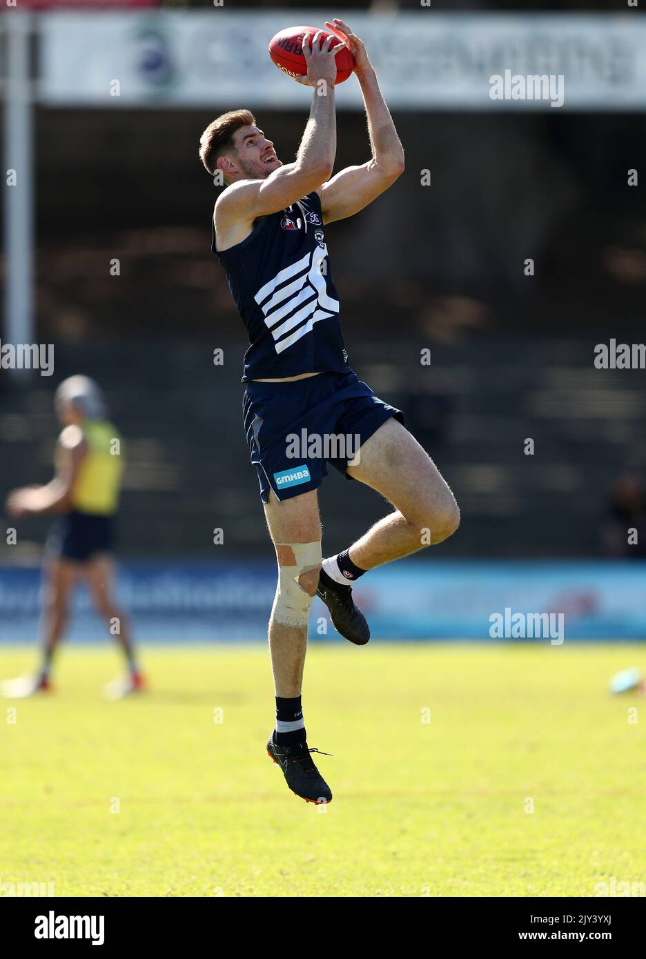 Zac Smith in action during a Geelong Cats training session at Fremantle ...