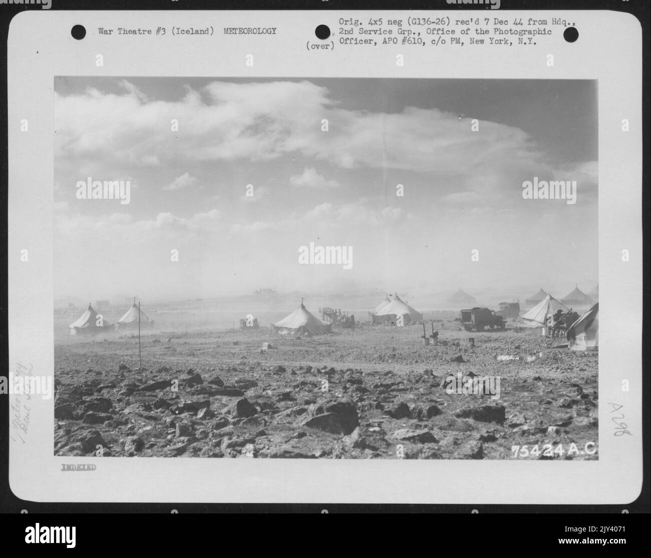 17 june 1942 Black and White Stock Photos & Images - Alamy