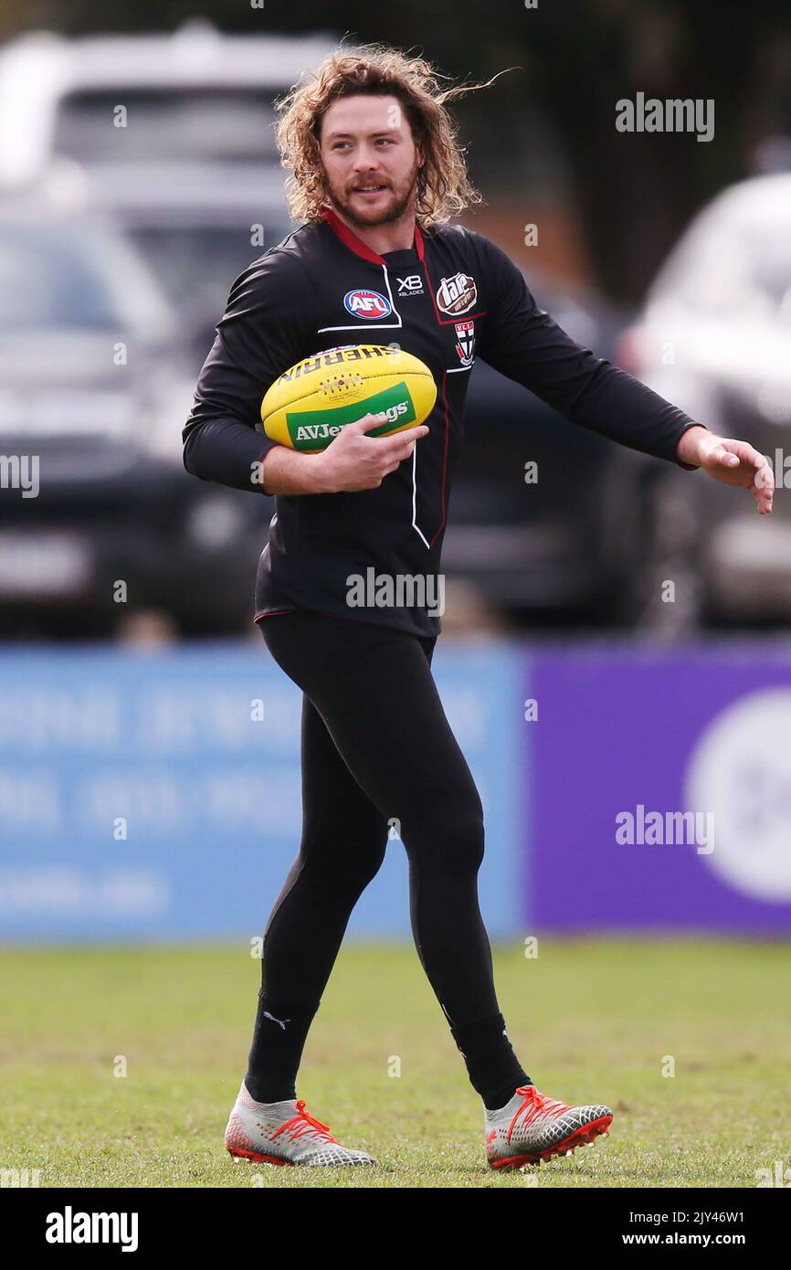 Jack Steven of the Saints looks upfield during a St Kilda Saints ...