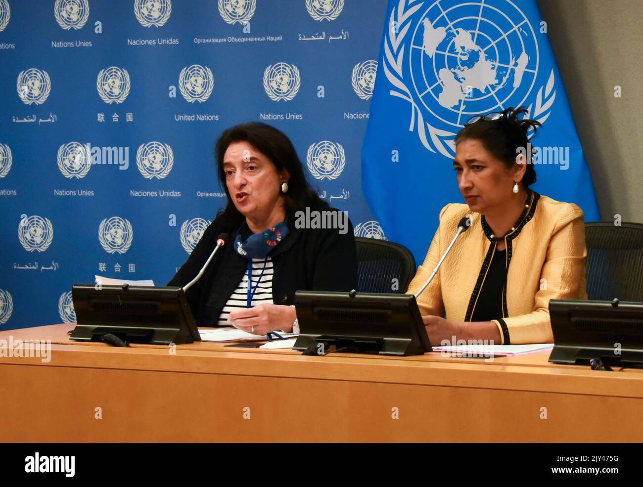 Maria francesca spatolisano hi-res stock photography and images - Alamy