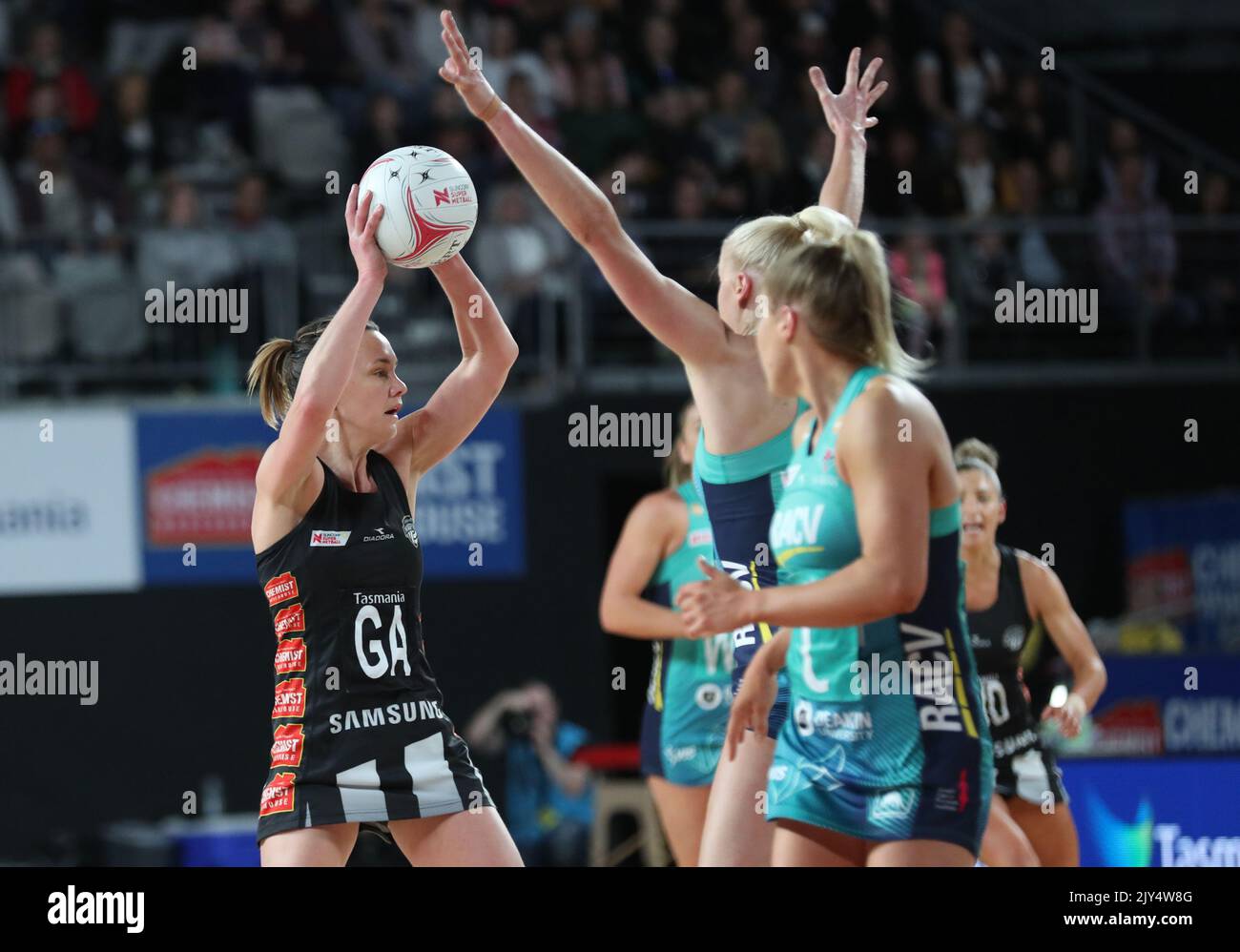 Natalie Medhurst for Collingwood during the Round 14 Super Netball ...