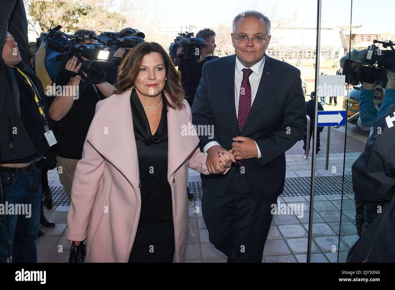 Prime Minister Scott Morrison and wife Jenny arrive for the state ...