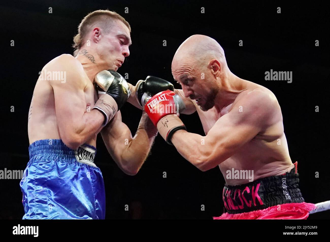 Damien Lock and Bo Belbin (left) compete during the 'Battle of Bendigo ...