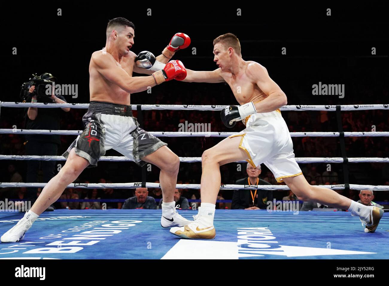 Issac Hardman and Mitchell Whitelaw compete during the 'Battle of ...