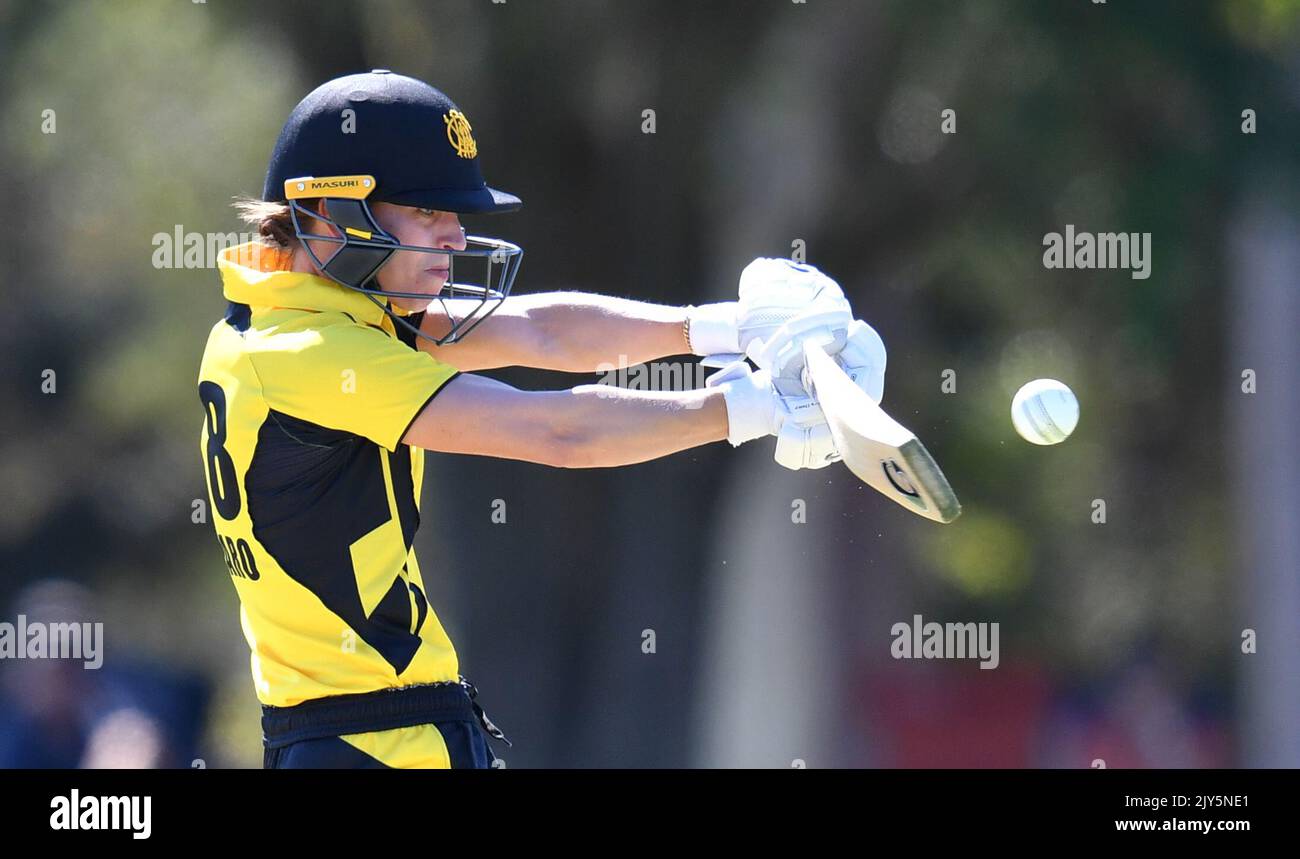 Chloe Piparo of the Western Fury in action during the Women's National ...