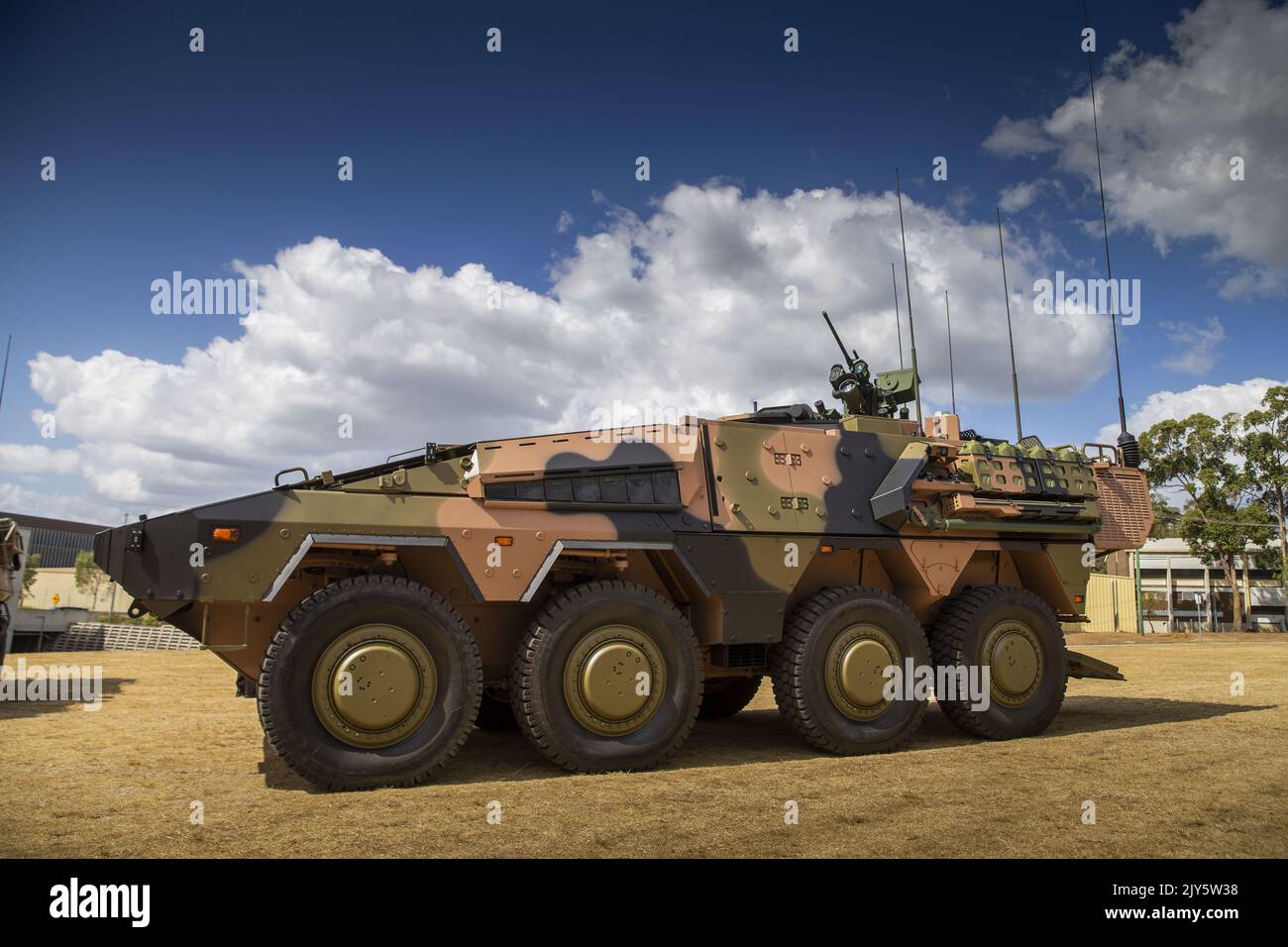 Launch of the new Combat Reconnaissance Vehicles Boxer Vehicle Land 400 ...