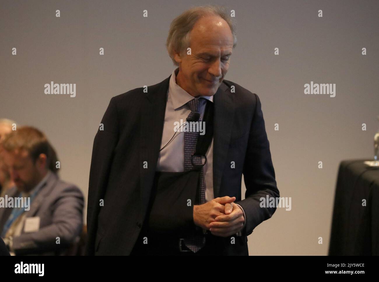 Chief Scientist Alan Finkel on the National Hydrogen Energy Plan speaks ...