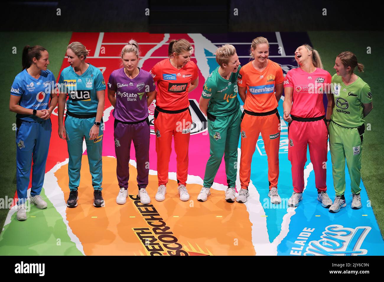 (L-R) Megan Schutt, Beth Mooney, Nicola Carey, Georgia Wareham, Elyse ...