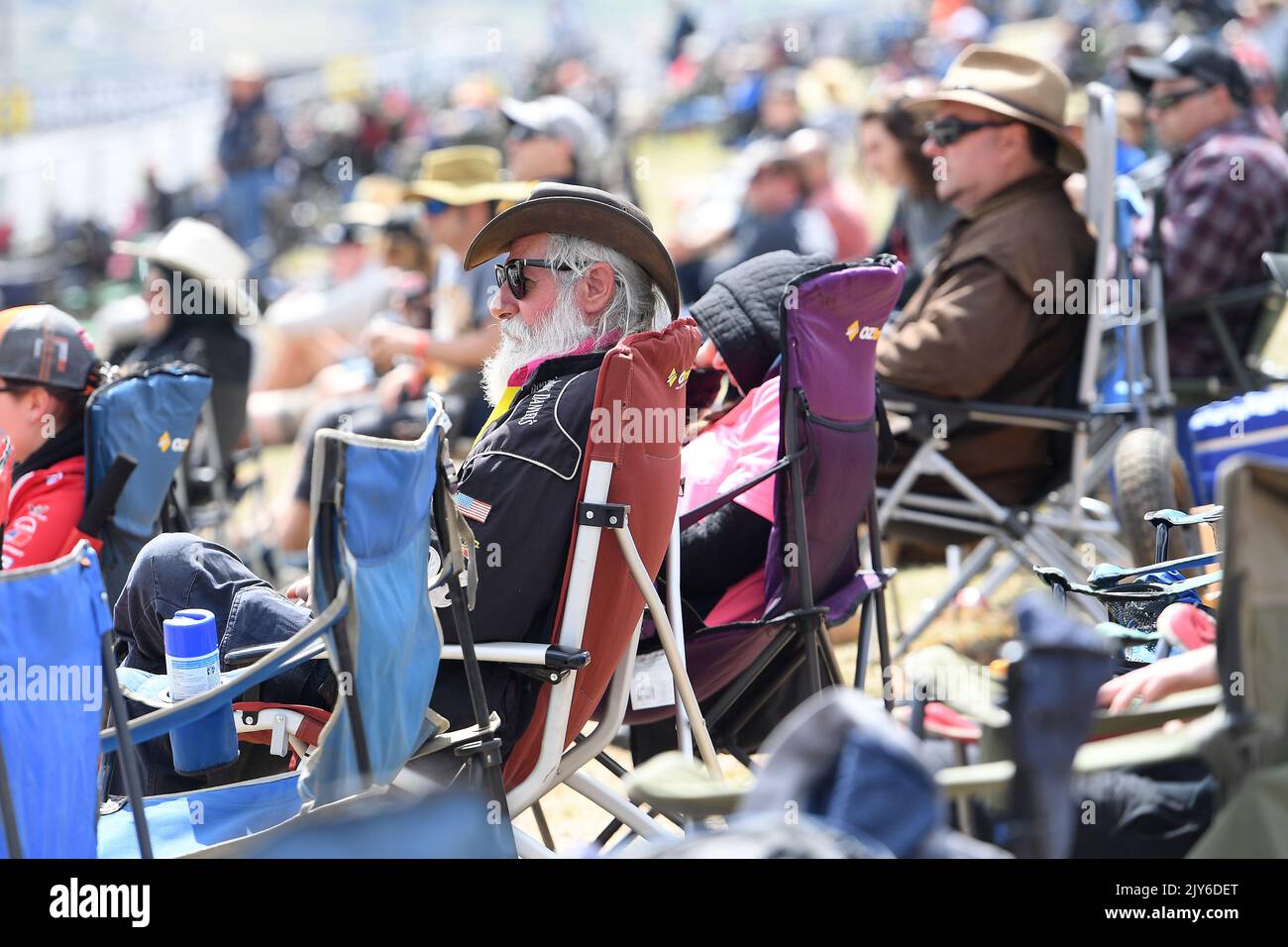 Spectators watch on during practice ahead of the 2019 Bathurst 1000 at ...