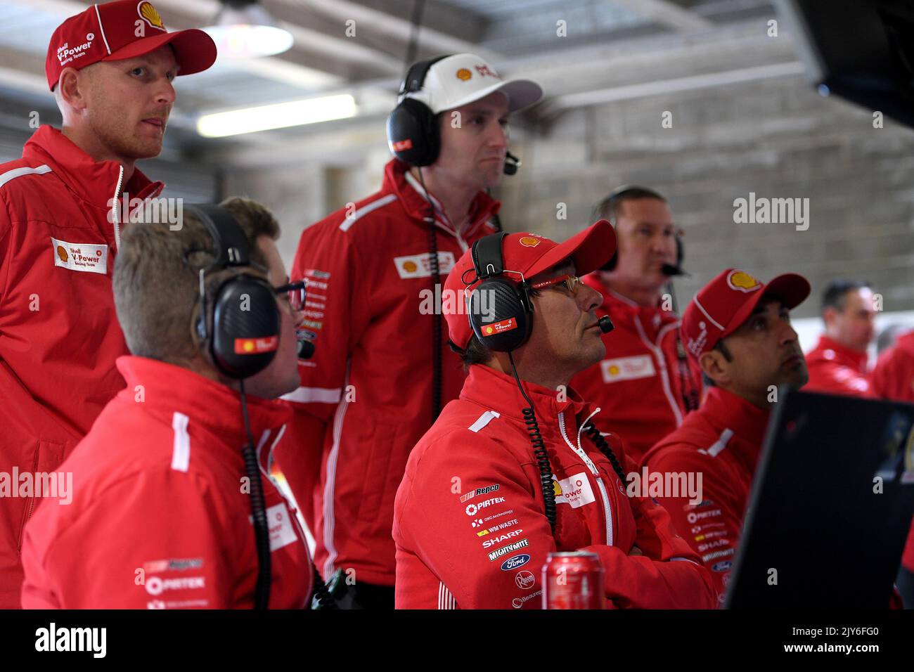 Scott McLaughlin's Shell V-Power Racing Team chief engineer Ludo ...
