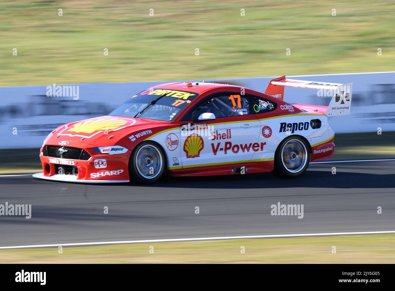 Scott McLaughlin in the Shell V-Power Racing Team Ford during warm up ...