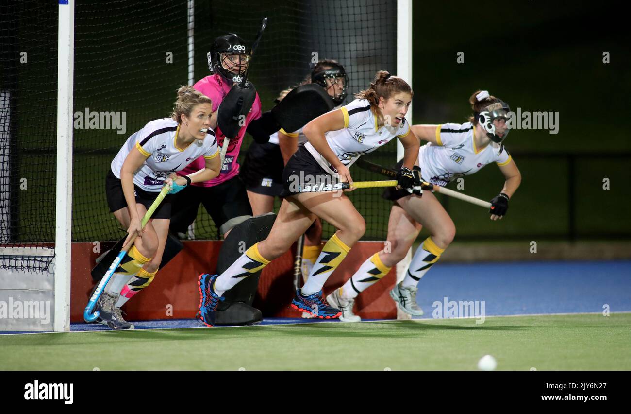Thunderstick players run to defend a goal during Round 4, Hockey One ...