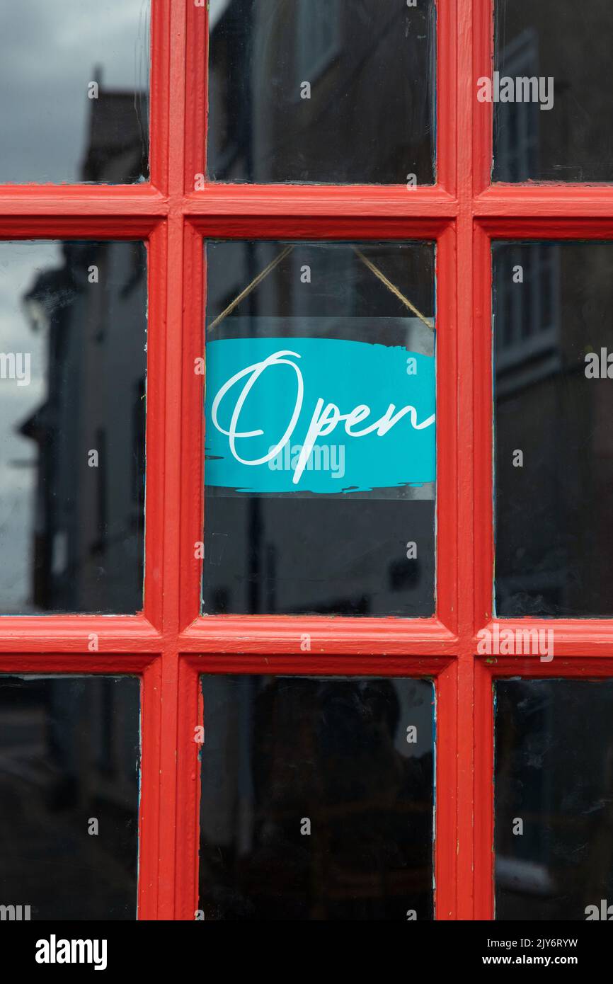 Open red door hi-res stock photography and images - Alamy