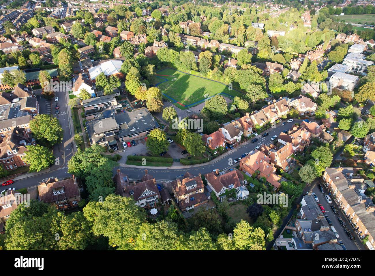 Medieval street st albans hi-res stock photography and images - Alamy