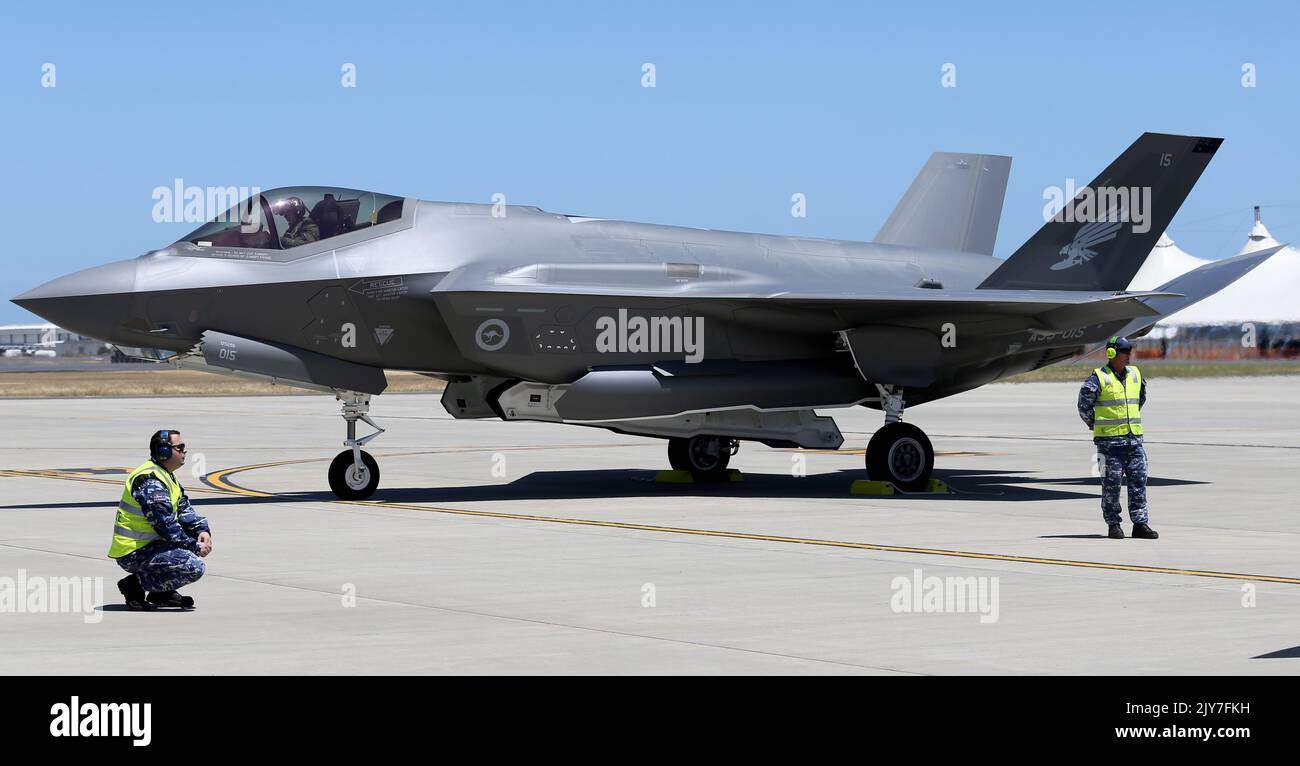 A Royal Australian Air Force (RAAF) F-35A Lightning II arrives at the ...