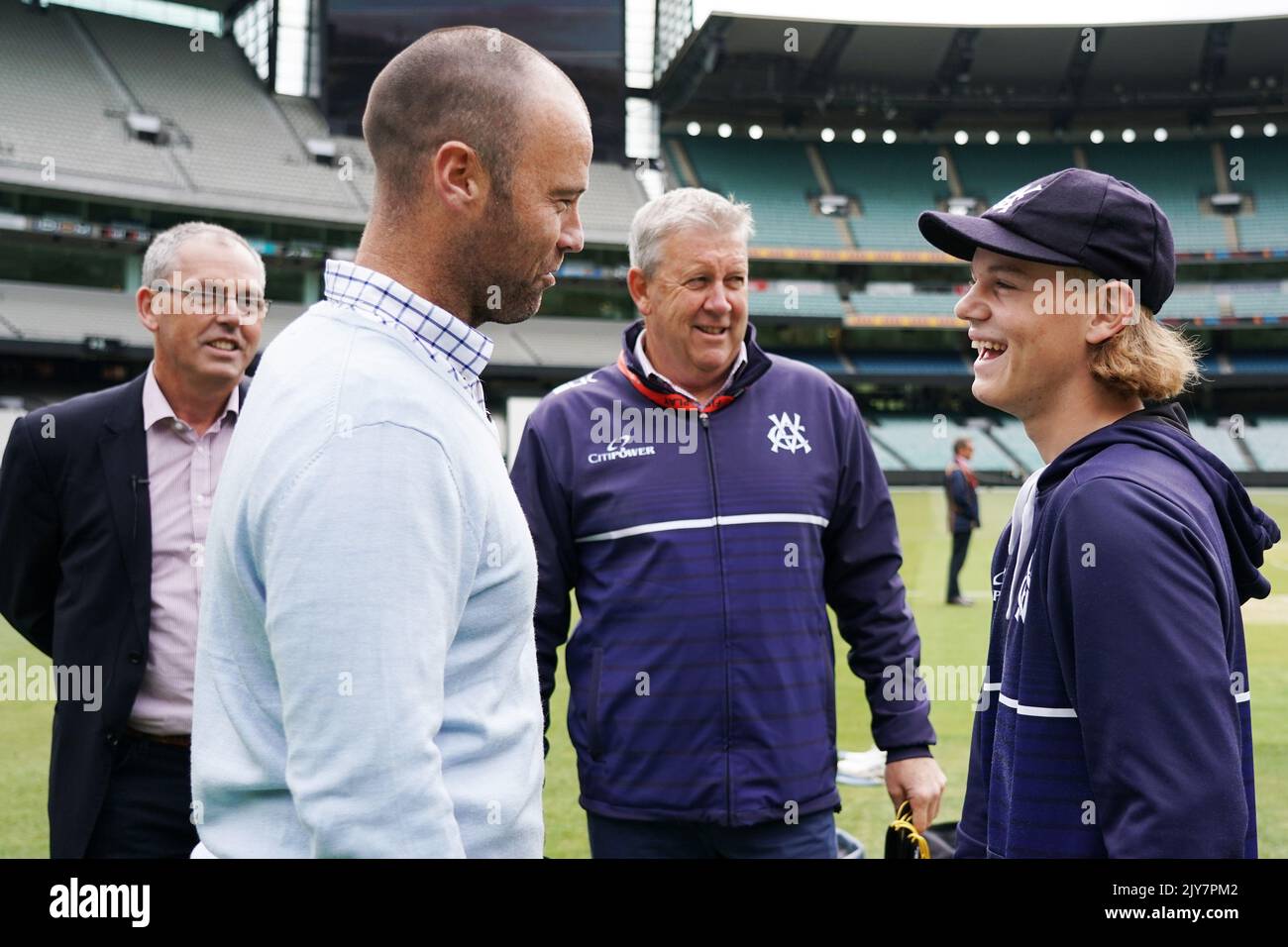 Jake Fraser-McGurki of Victoria receives his cap from former cricketer ...