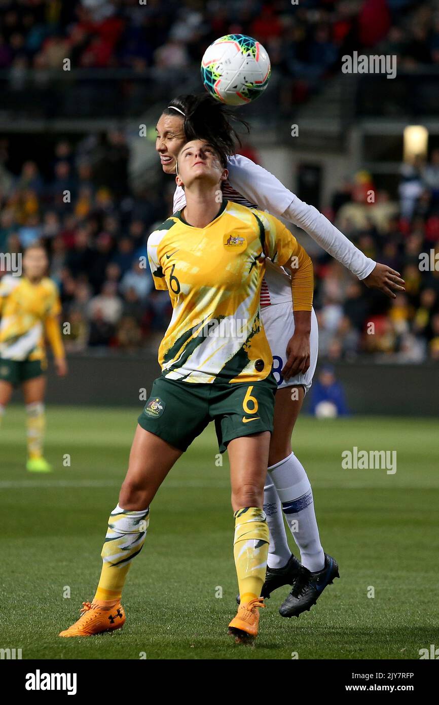 Chloe Logarzo of the Matildas competes with Camila Saez of Chile during ...