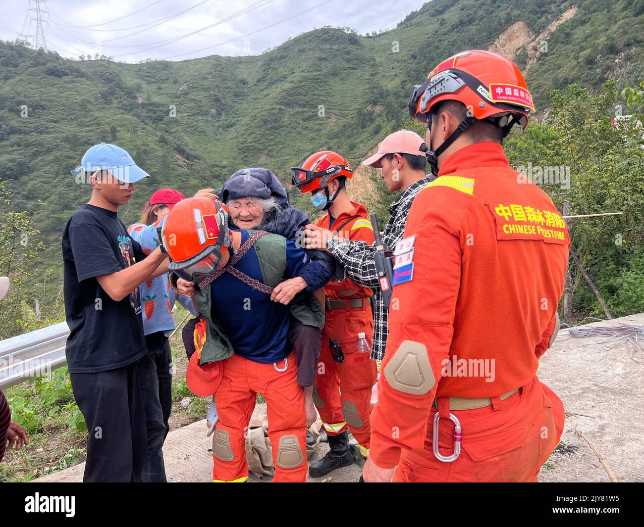 LUDING, CHINA - SEPTEMBER 7, 2022 - Rescuers rescue trapped casualties ...