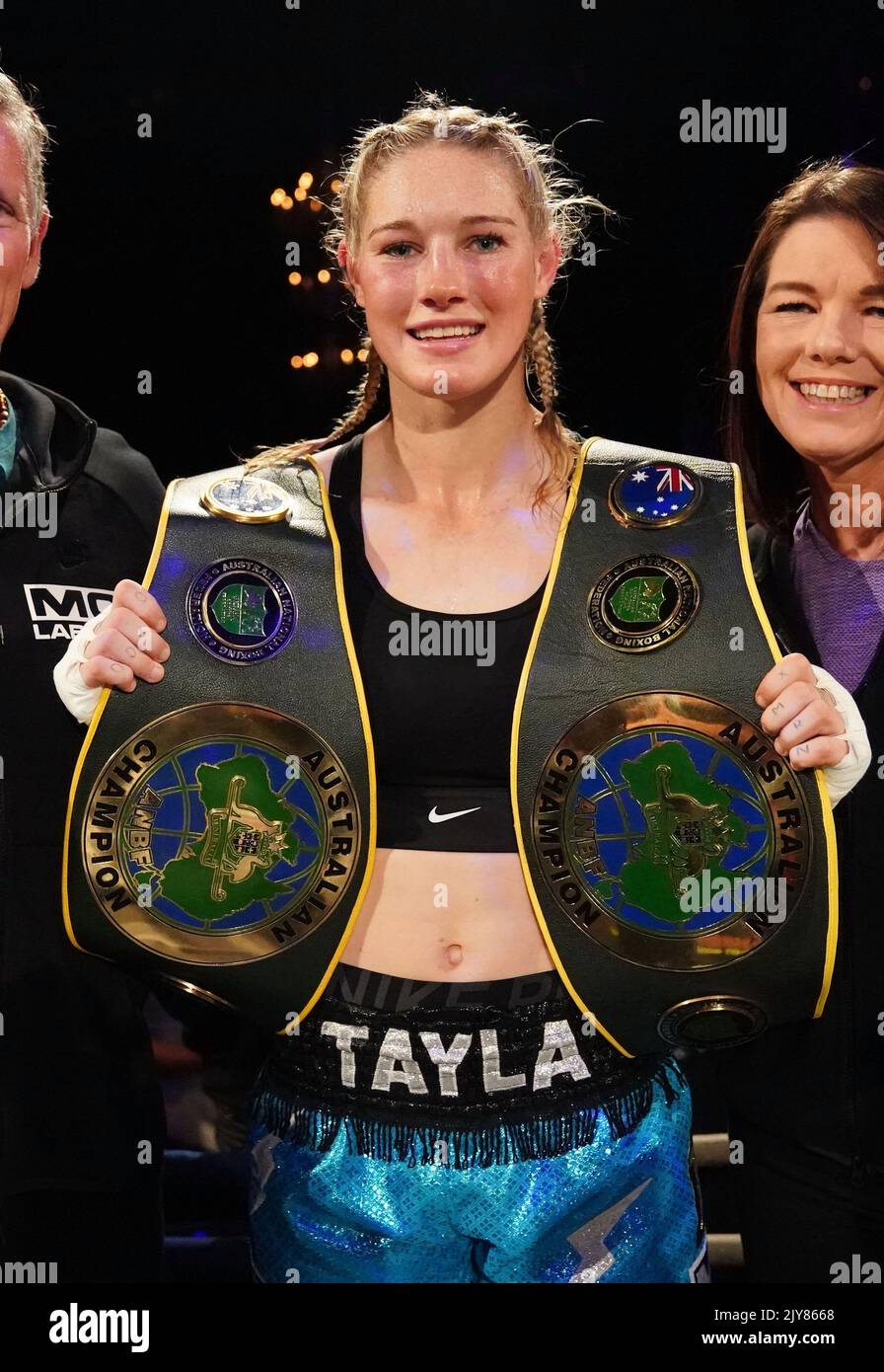 Tayla Harris poses after defeating Janay Harding in the Australia ...