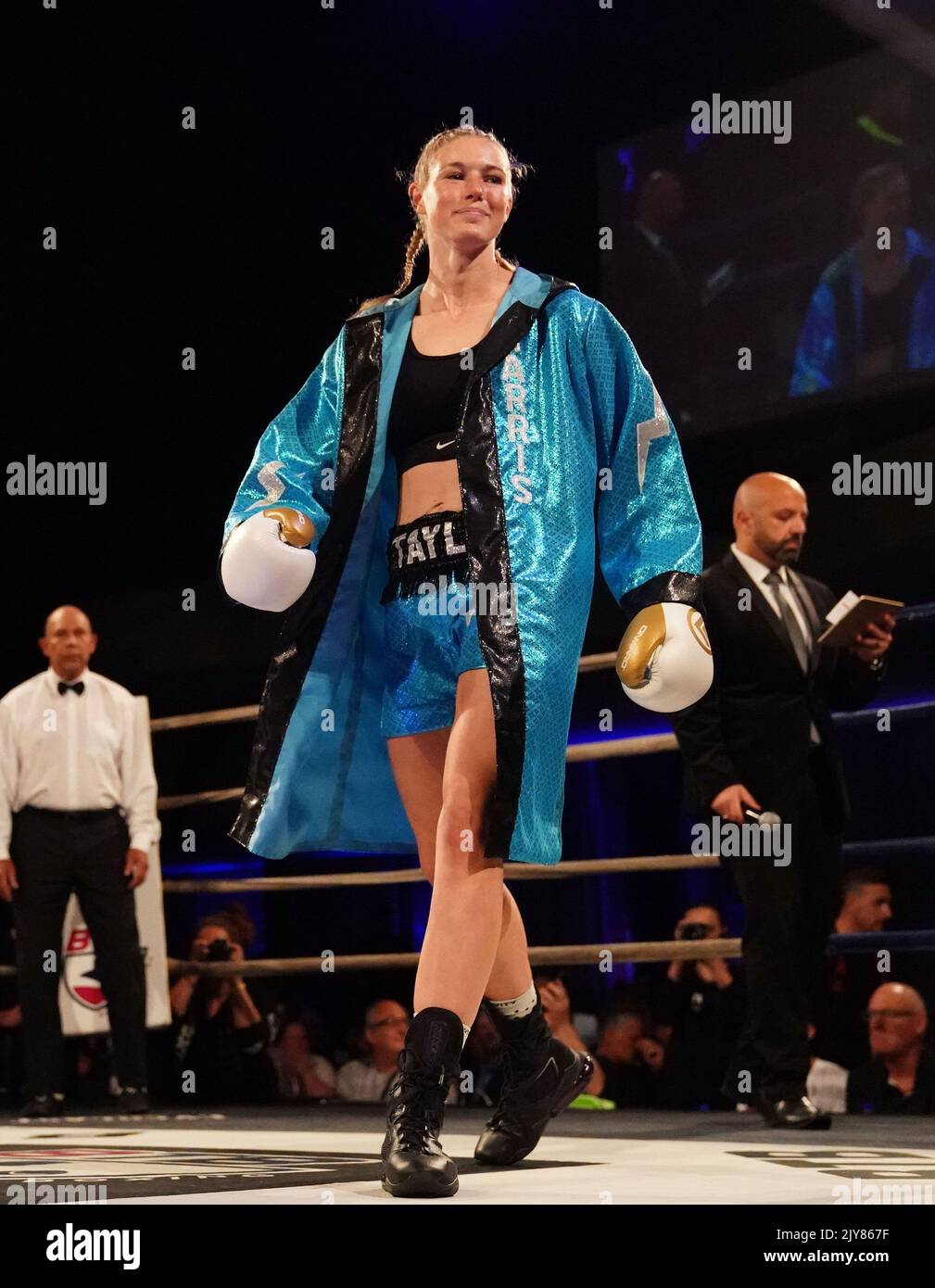Tayla Harris enters the ring to fight Janay Harding in the Australian ...