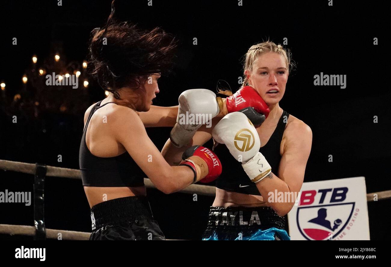 Tayla Harris and Janay Harding compete in the Australian Female Super ...