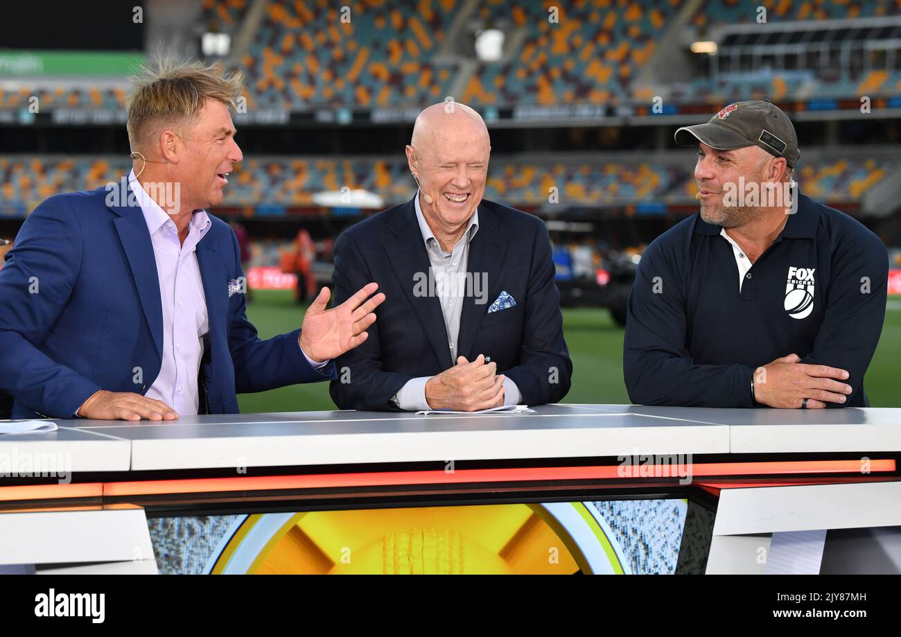 Shane Warne (left), Kerry O'Keefe (centre) and Joe "The Cameraman ...