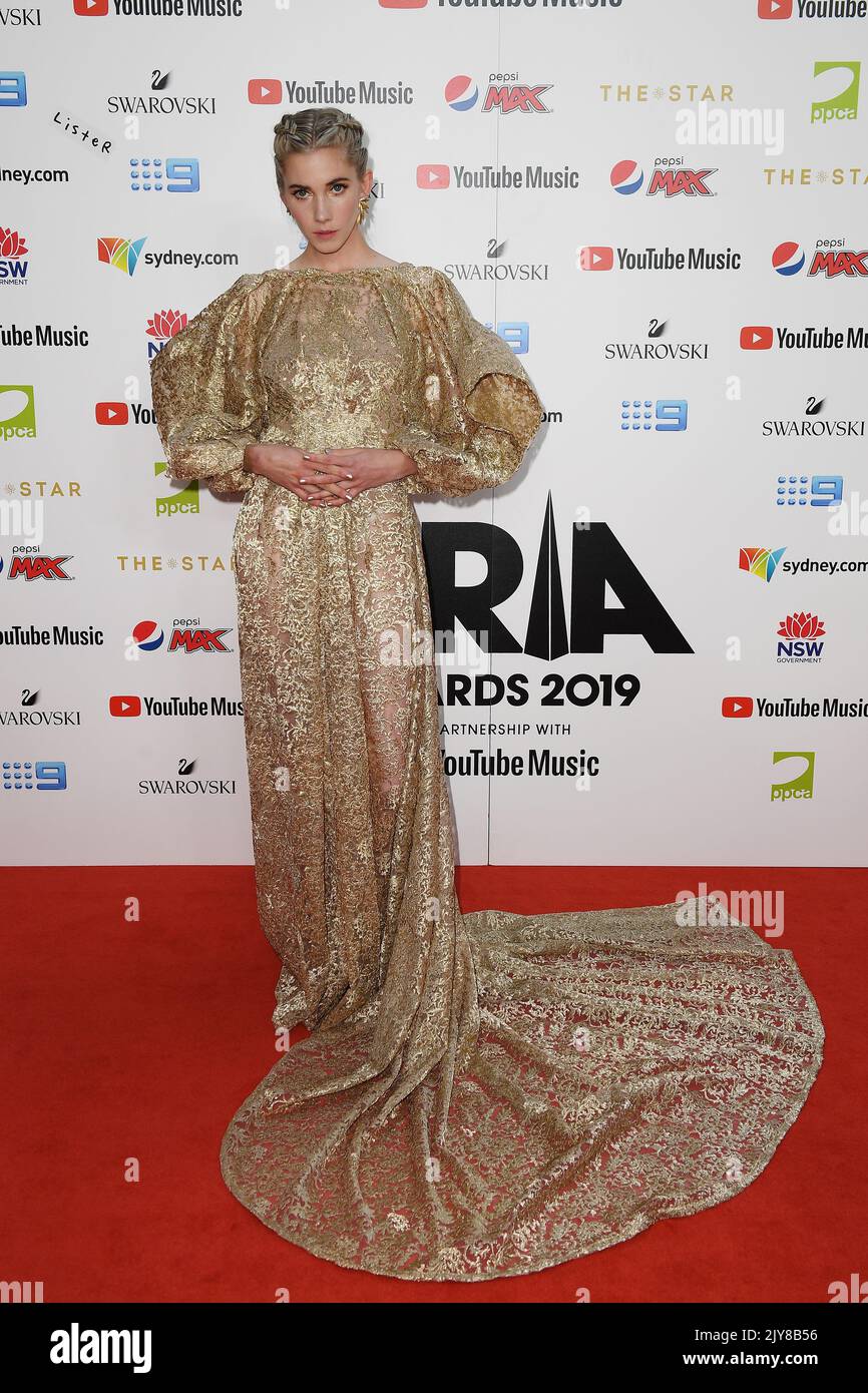 Elle Graham arrives at the 33rd Annual ARIA Music Awards at The Star in ...