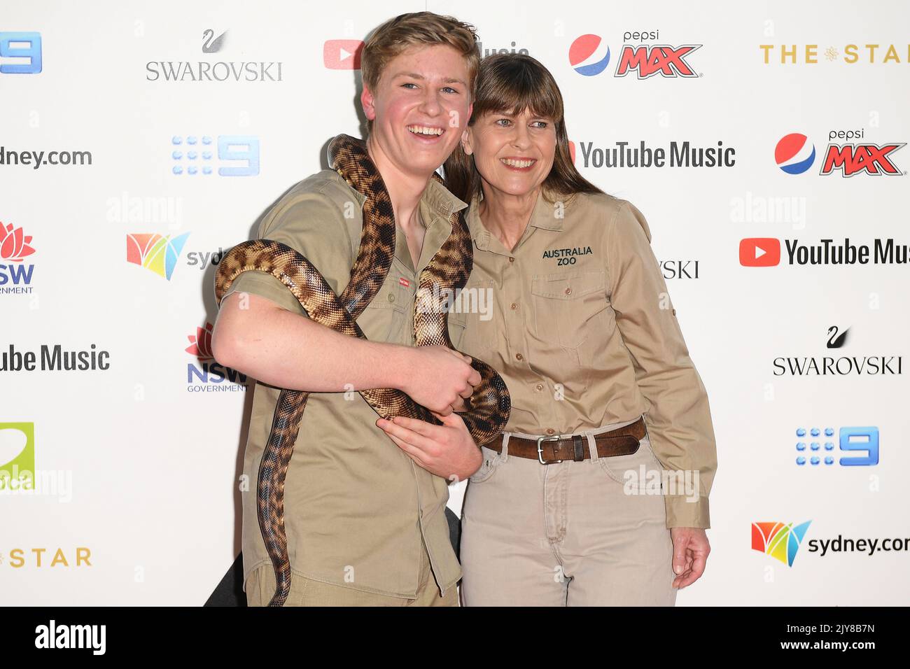 Robert Irwin and Terri Irwin arrive at the 33rd Annual ARIA Music ...