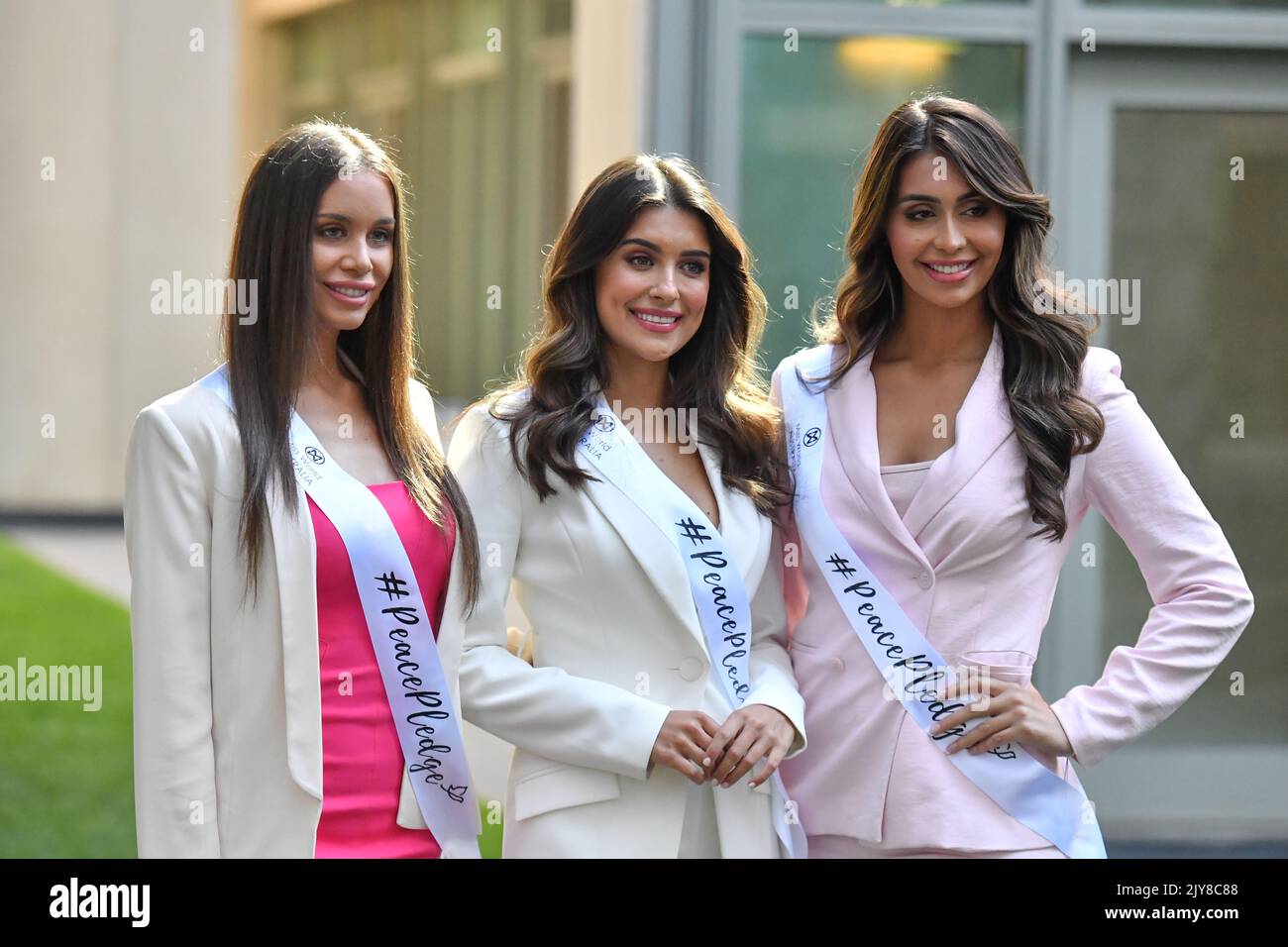 Miss World Australia contestants (L-R) Esma Voloder, Taylah Cannon and ...