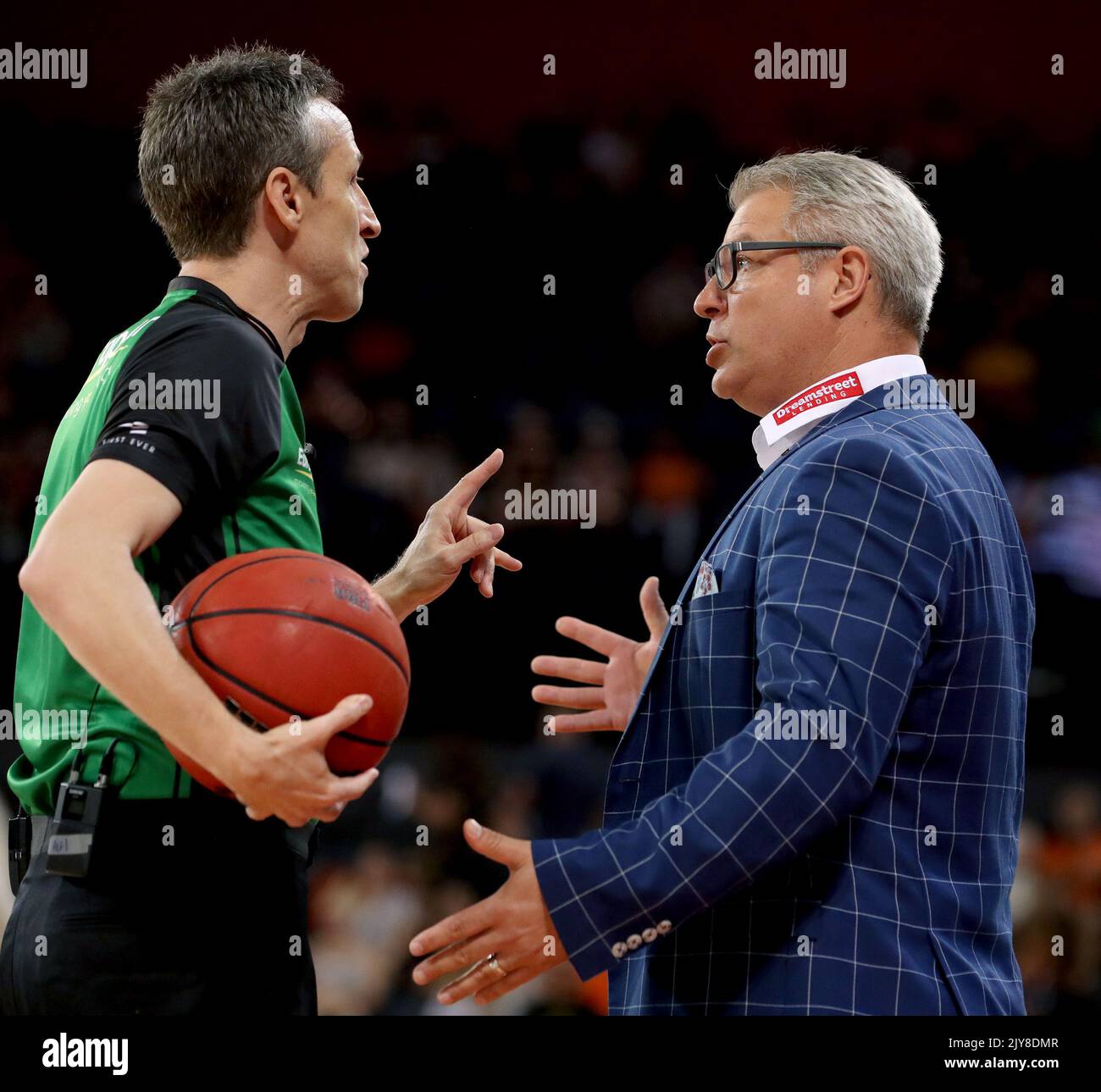Melbourne coach Dean Vickerman speaks with NBL referee during the Round ...