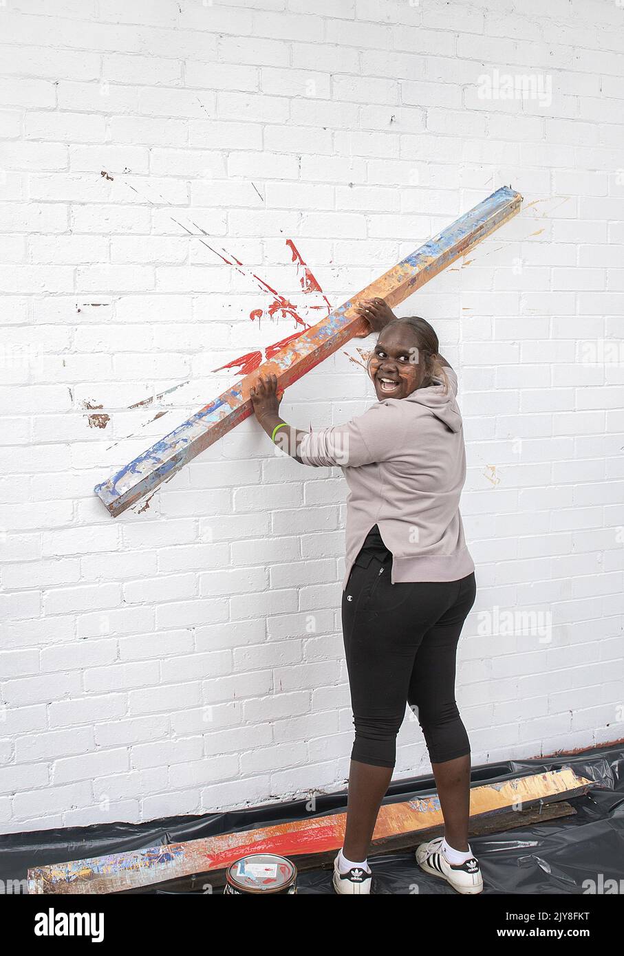 Street artist Peter Seaton, known by his street art tag Cto, and young ...