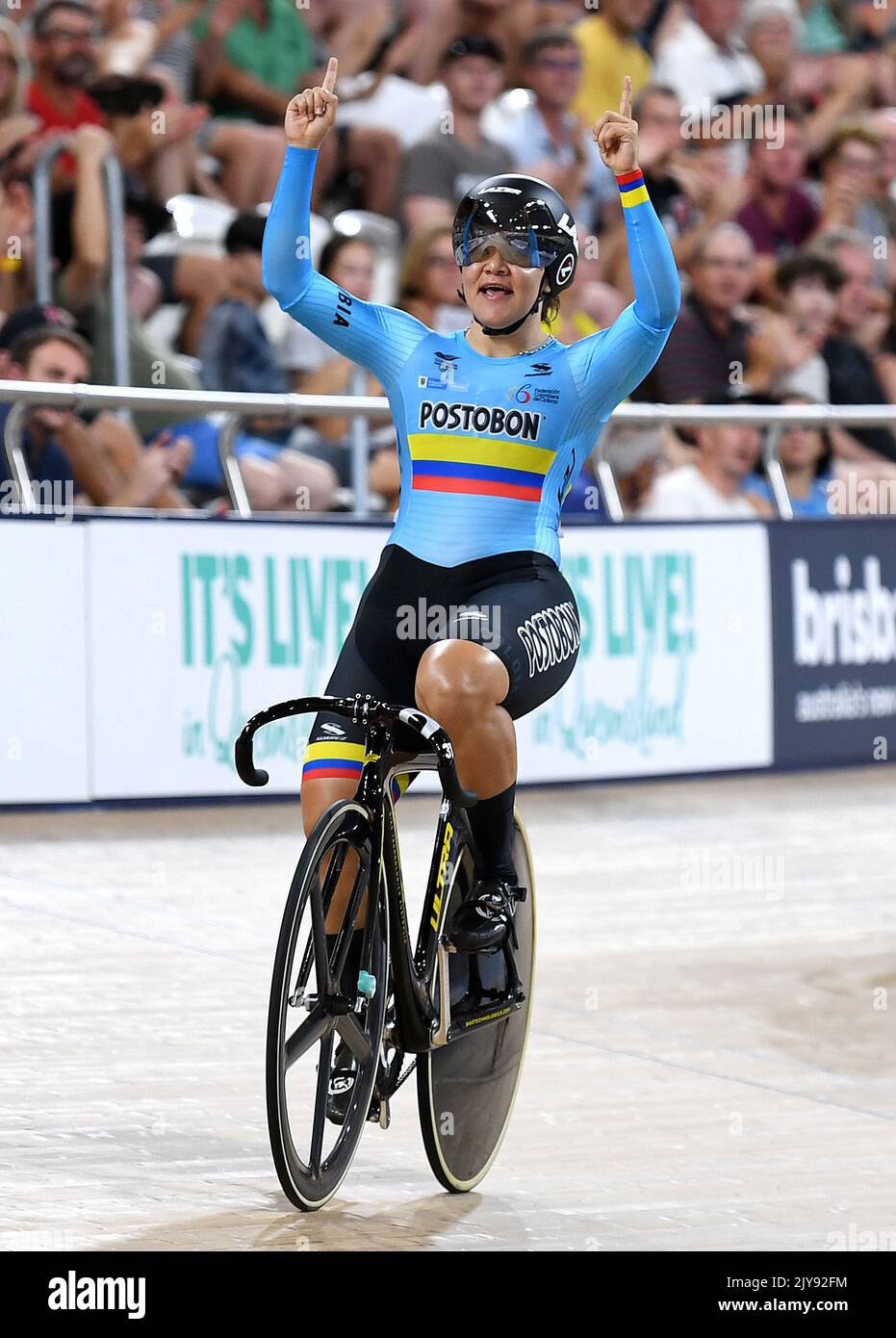 Colombia's Martha Bayona Pineda celebrates taking the gold in the women ...
