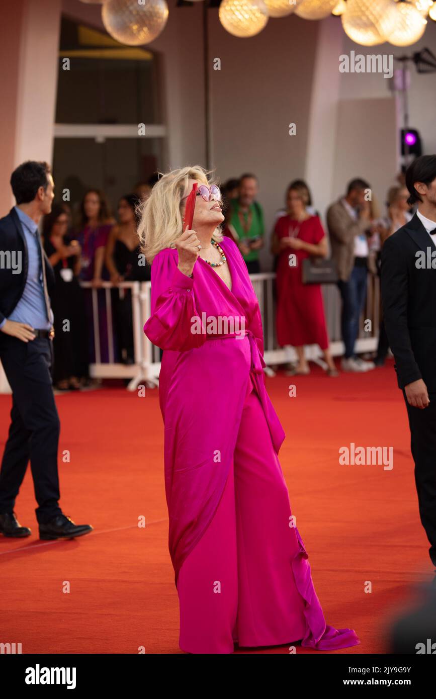 Amanda Lear attends the "Il Signore Delle Formiche" red carpet at the ...