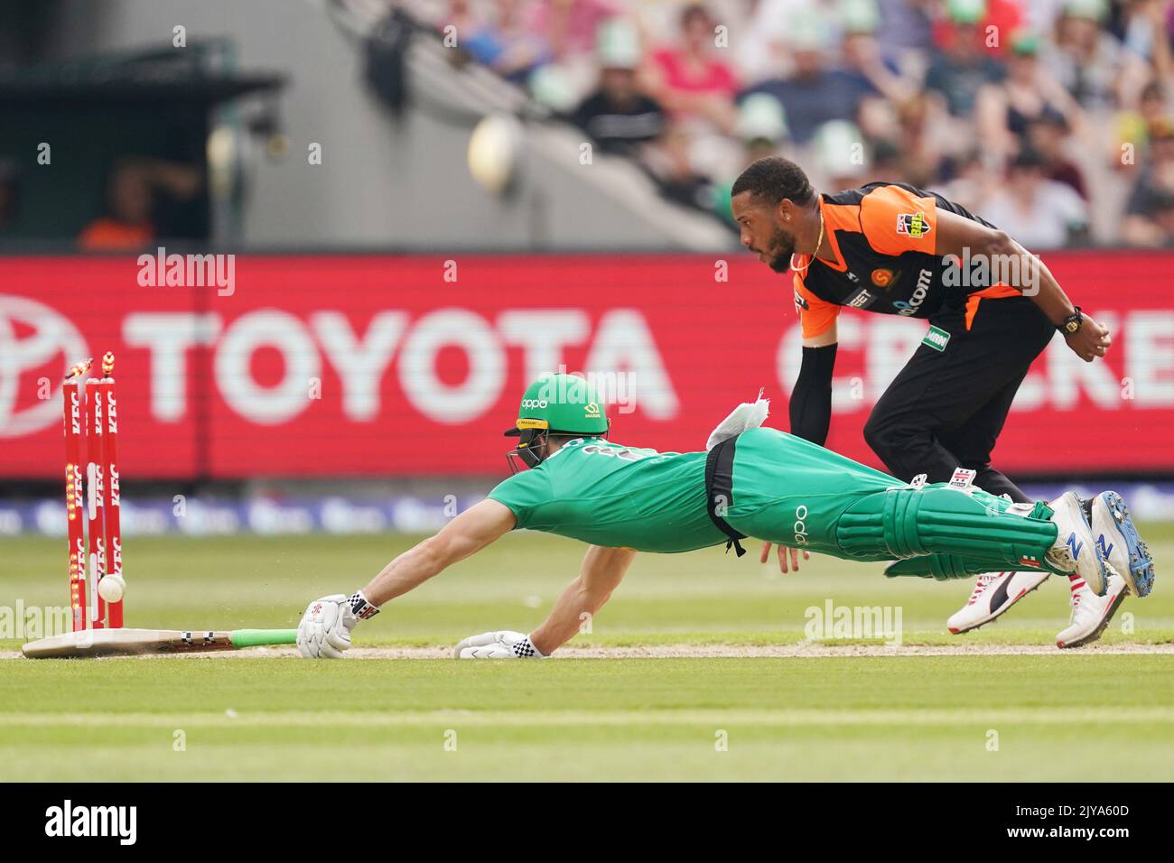 Seb Gotch of the Stars is run out by Chris Jordan of the Scorchers ...