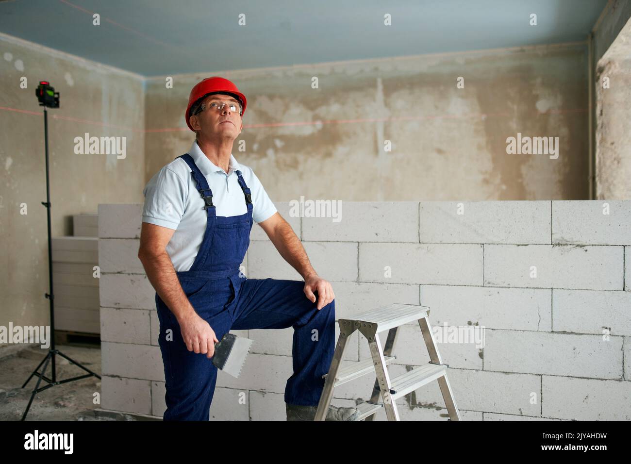 Bricklayer mason ladder hi-res stock photography and images - Alamy
