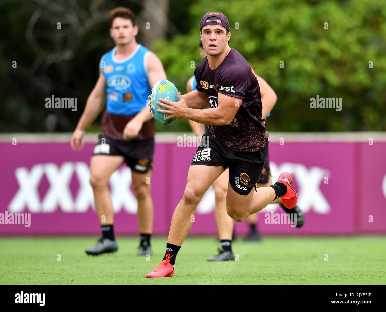 Brodie Croft (right) in action during Brisbane Broncos training at ...