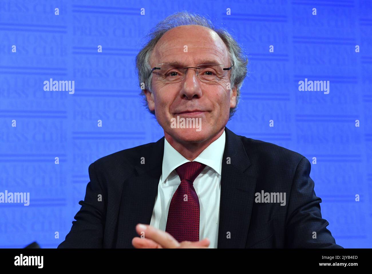 Chief Scientist Dr Alan Finkel speaks at the National Press Club in ...