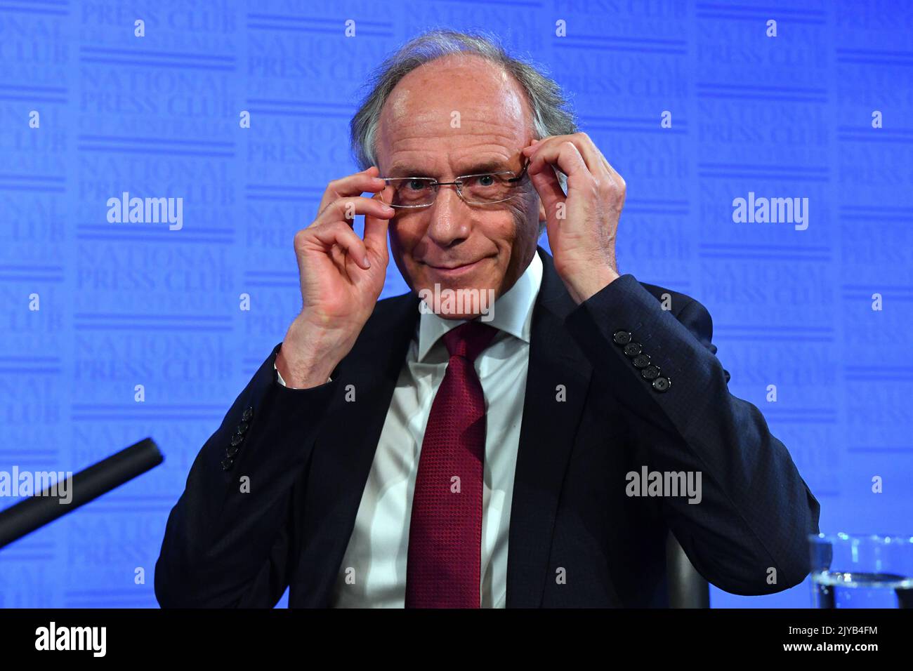 Chief Scientist Dr Alan Finkel speaks at the National Press Club in ...