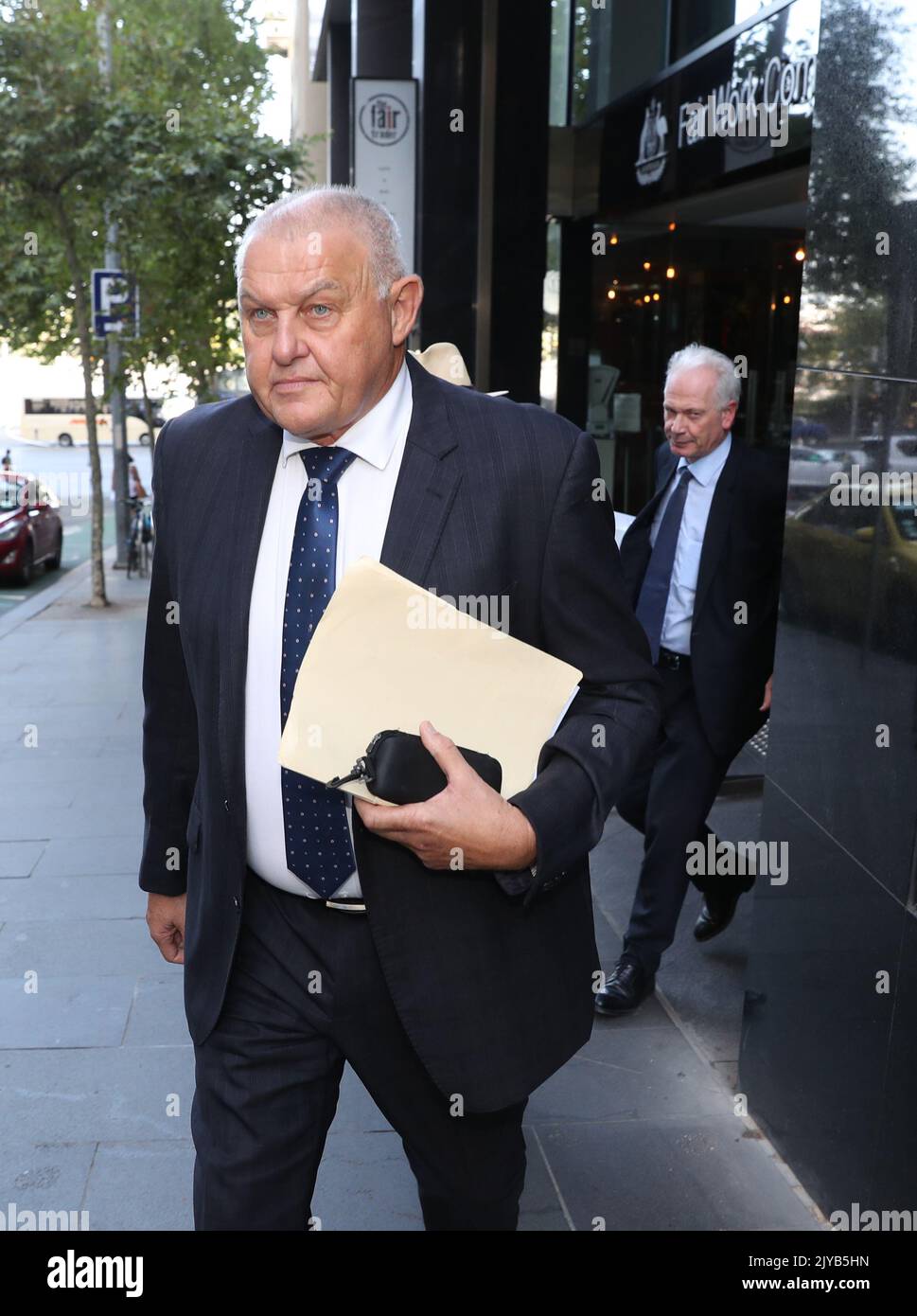 Former Victorian Police detective Ron Iddles leaves the Royal ...