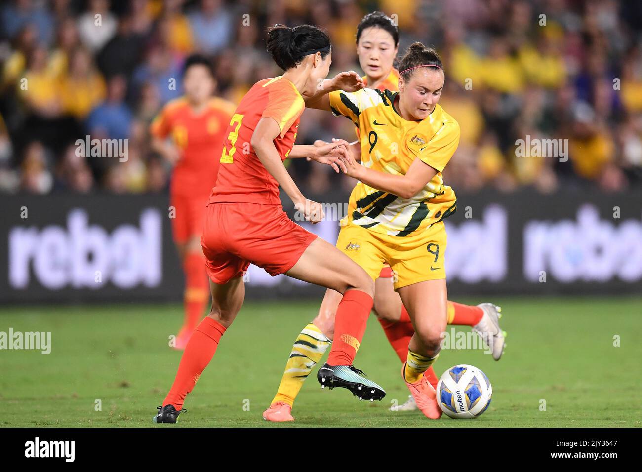 Chloe Logarzo of Australia comes under pressure from Lin Yuping of China during the Women's ...