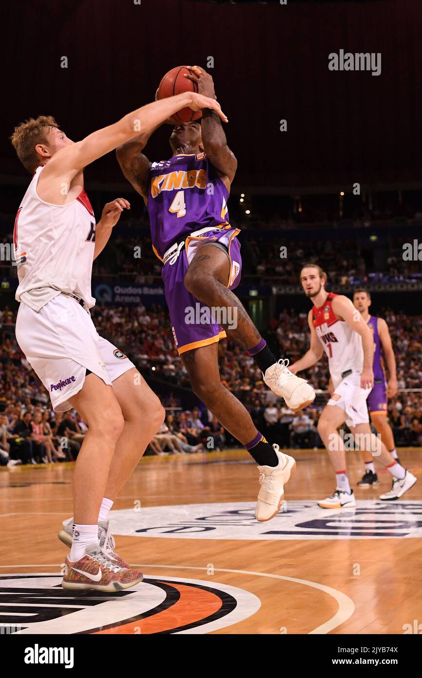 Deshon Taylor of the Kings and Daniel Grida of the Hawks during the ...