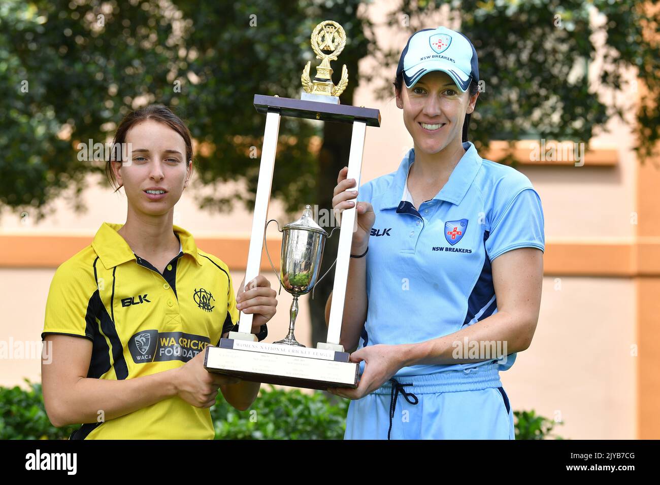 Western Australian Captain Chloe Piparo and NSW Breakers Captain Lisa ...