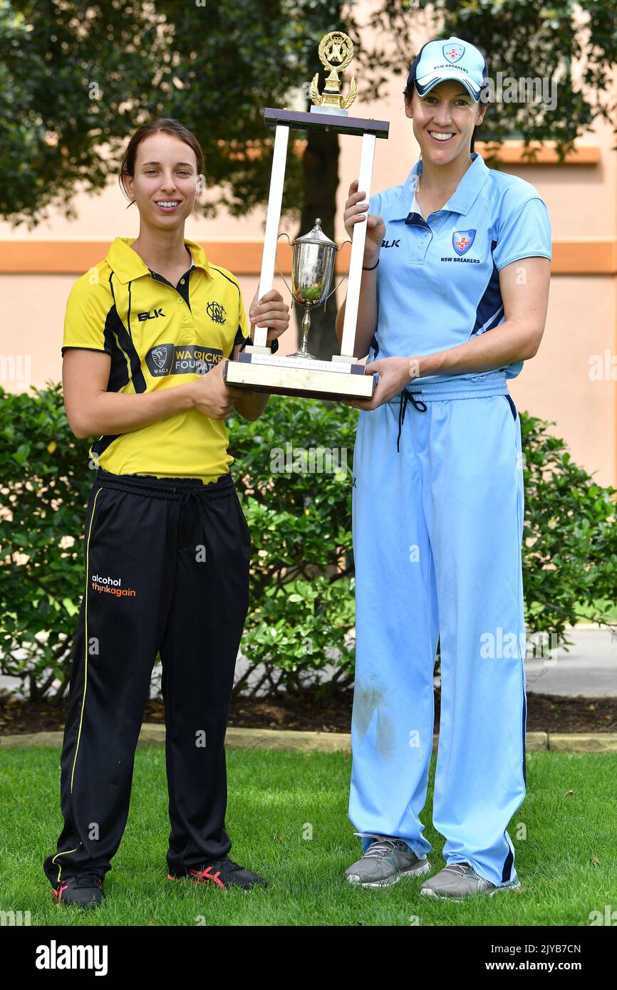Western Australian Captain Chloe Piparo and NSW Breakers Captain Lisa ...