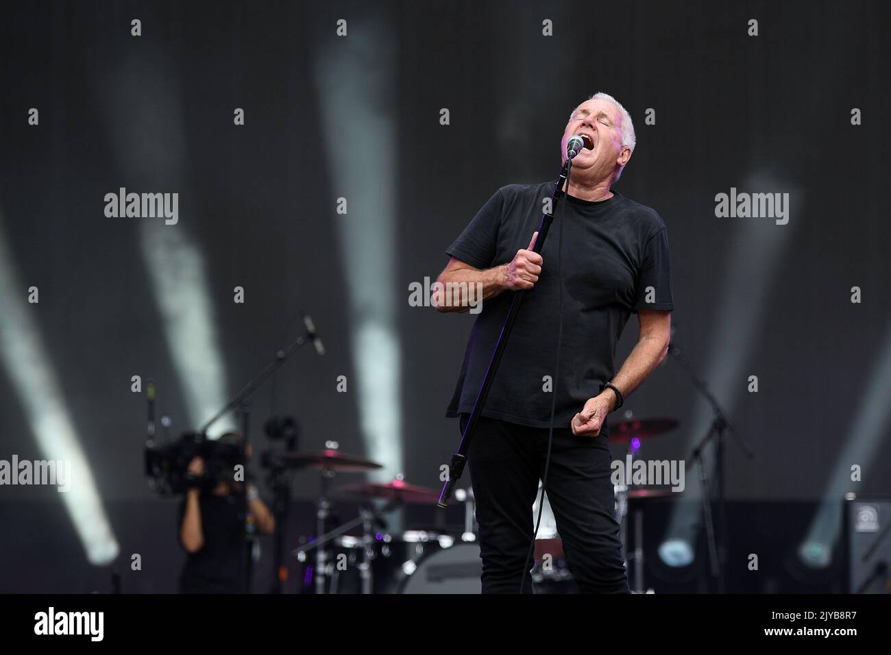 Daryl Braithwaite performs during the Fire Fight Australia bushfire ...