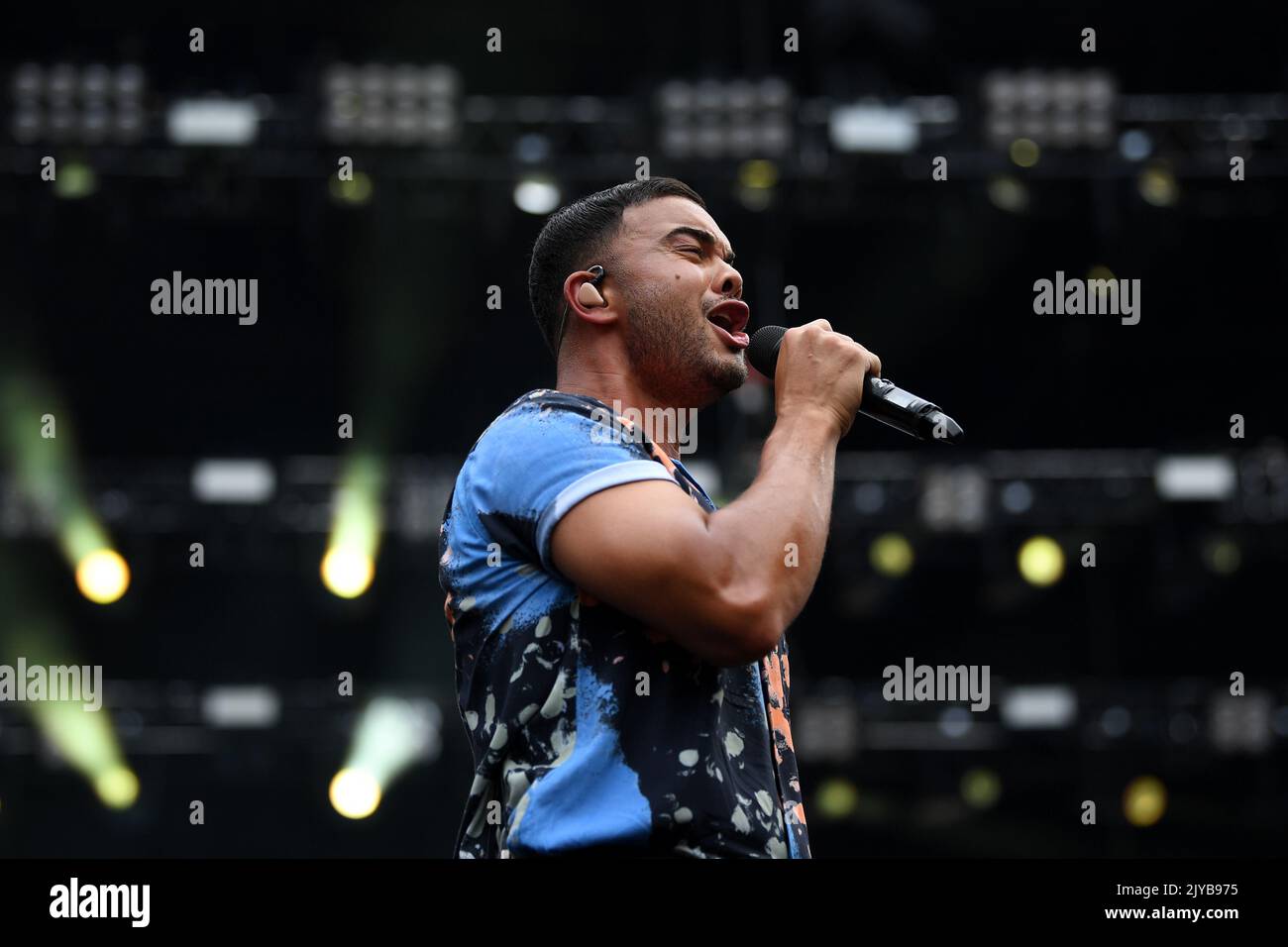 Guy Sebastian performs during the Fire Fight Australia bushfire relief ...